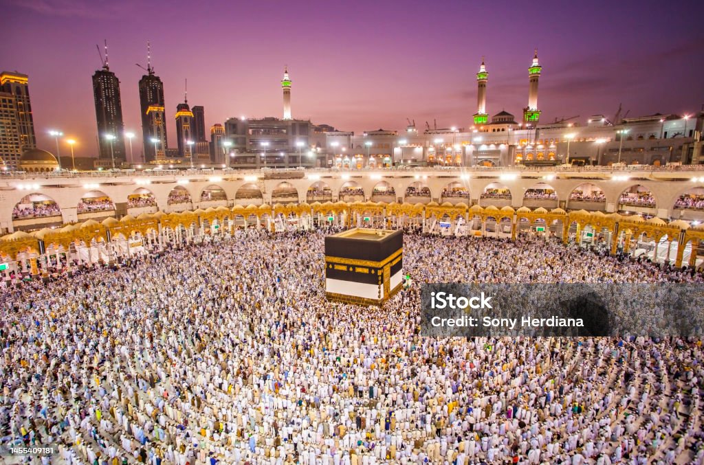 Muslim Pilgrims From All Around The World Doing Tawaf Praying Around