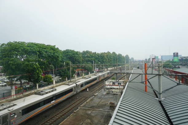 Kereta Api Pictures | Download Free Images on Unsplash