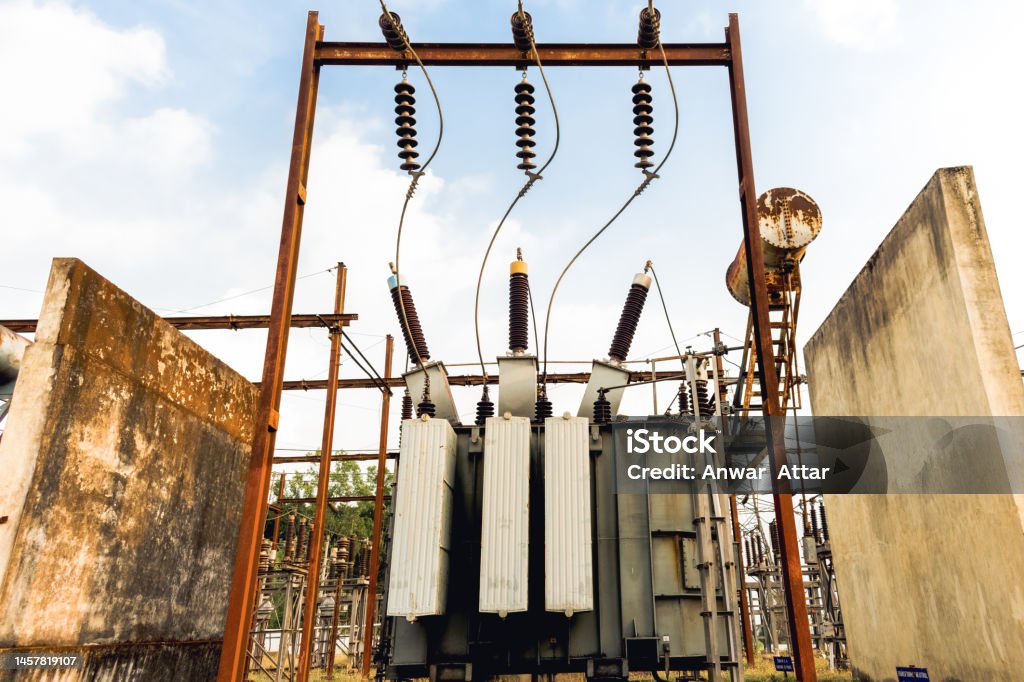Transformator Distribusi Tegangan Tinggi 110kv Dipasang Di Gardu Induk
