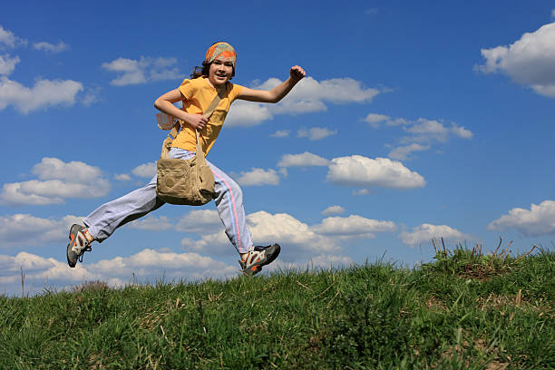 girl’s feet in jump | Free Stock Image - Barnimages