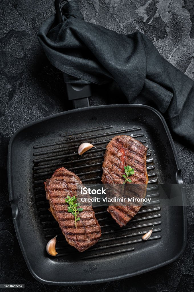 Top Blade Panggang Atau Steak Daging Sapi Panggang Besi Pipih Di Atas
