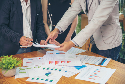 Bagan Laporan Tim Strategi Bisnis Grafik Data Infografis Menganalisis