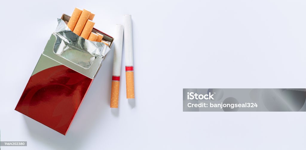 Bungkus Rokok Dengan Latar Belakang Putih Rokok Dan Bungkus Rokok ... Bungkus Rokok Dengan Latar Belakang Putih Rokok Dan Bungkus Rokok ...