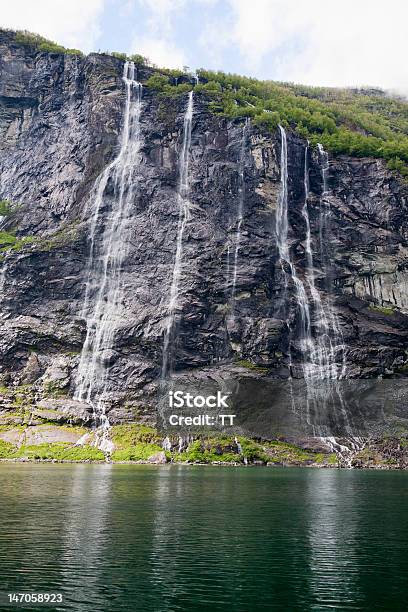 7 자매 워터풀 0명에 대한 스톡 사진 및 기타 이미지 0명 강 게이랑에르 피오르드 Istock