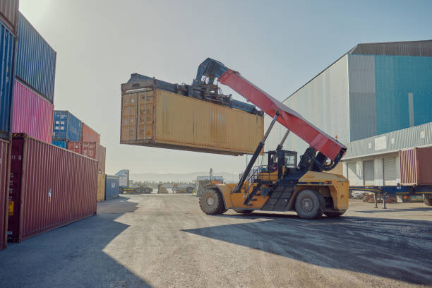 Free picture: industrial, truck, shipping, shipyard, load, factory ...