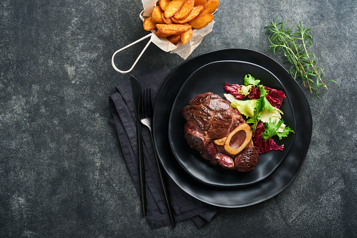 Steak Osso Buco Irisan Daging Sapi Panggang Osso Buco Atau Steak Daging