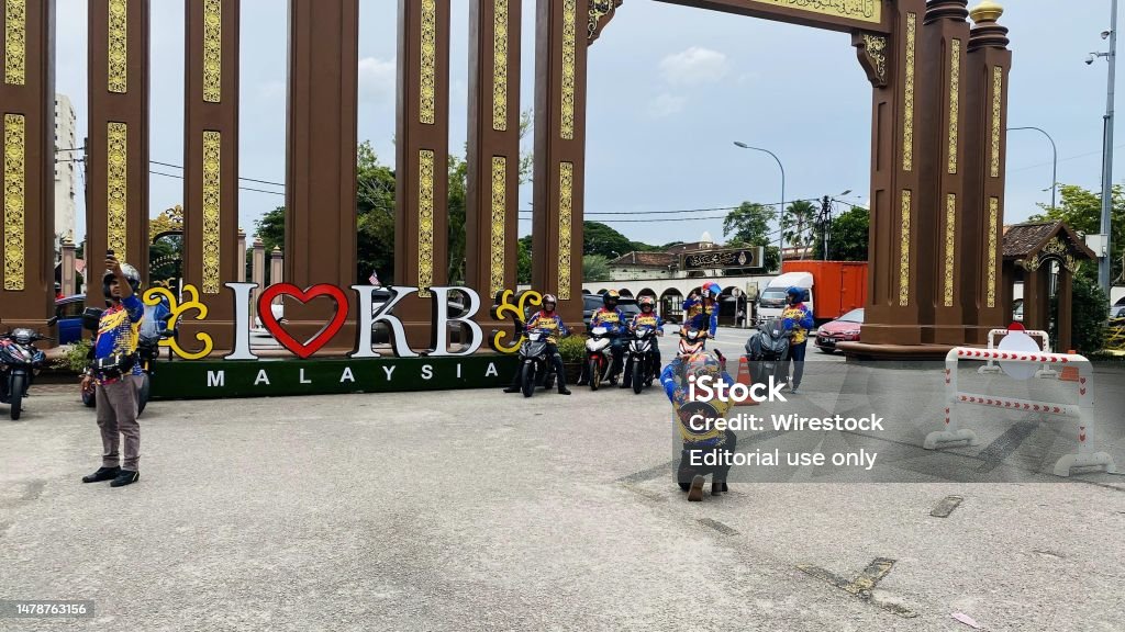 Group Of Motorcyclists By Sultan Ismail Petra City Kota Bharu Kelantan ... Group Of Motorcyclists By Sultan Ismail Petra City Kota Bharu Kelantan ...