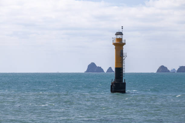 Free picture: water, lighthouse, sea, beacon, tower, structure ...