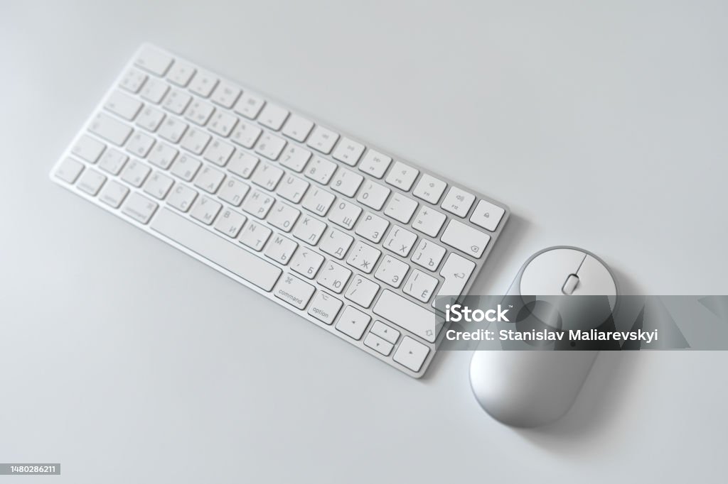 Meja Meja Kantor Ruang Kerja Dengan Sketsa Keyboard Perlengkapan Kantor