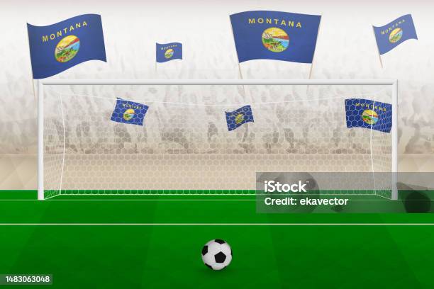 Penggemar Tim Sepak Bola Montana Dengan Bendera Montana Bersorak Di ... Penggemar Tim Sepak Bola Montana Dengan Bendera Montana Bersorak Di ...