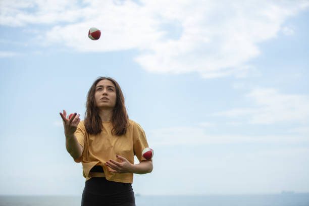 Juggle Pictures | Download Free Images on Unsplash