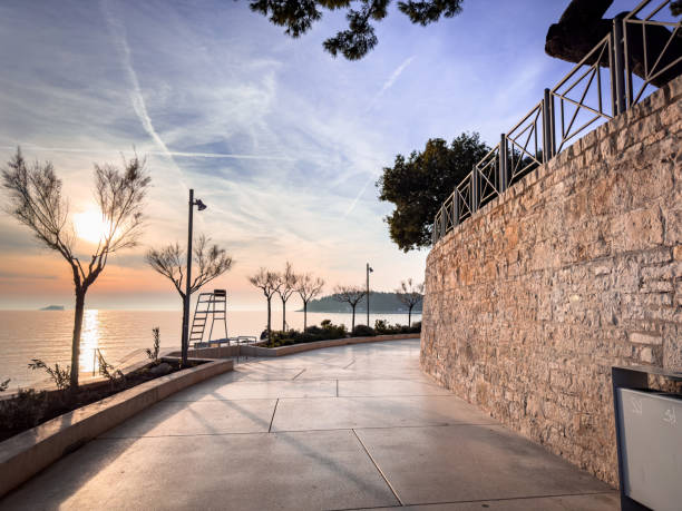 Free picture: Sea harbour board walk Illustration