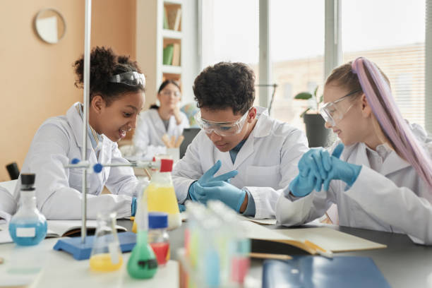 Free Stock Photo of Group of students doing science | Download Free ...