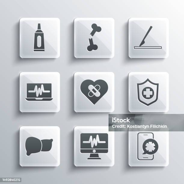 Set Monitor Dengan Kardiogram Panggilan Telepon Darurat Asuransi Jiwa