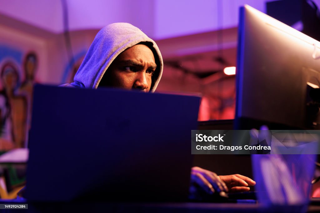 Focused Scammer Cracking Password Stock Photo - Download Image Now ... Focused Scammer Cracking Password Stock Photo - Download Image Now ...