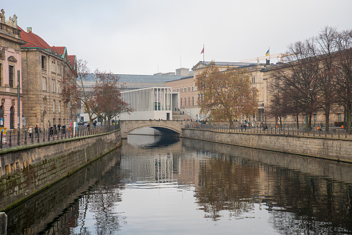 Saluran Air Di Pulau Museum Di Berlin Jerman Foto Stok - Unduh Gambar ... Saluran Air Di Pulau Museum Di Berlin Jerman Foto Stok - Unduh Gambar ...