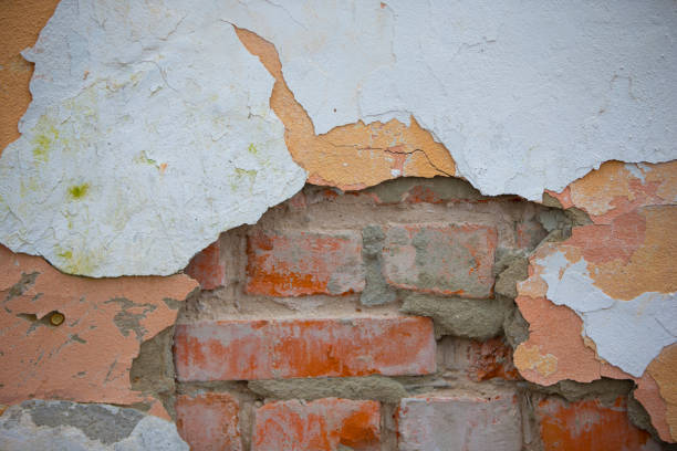 Free picture: Grunge yellowish brown paint on decay cement wall