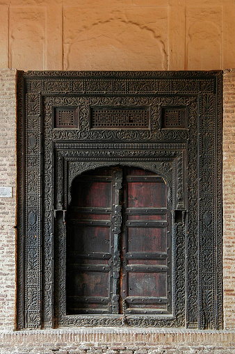 Gerbang Kayu Lebar Di Benteng Lahore Foto Stok - Unduh Gambar Sekarang ... Gerbang Kayu Lebar Di Benteng Lahore Foto Stok - Unduh Gambar Sekarang ...