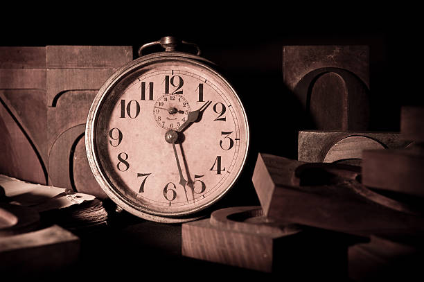Free picture: analog clock, antiquity, time, clock, antique, old ...