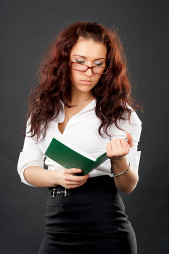 Buku Bacaan Gadis Universitas Muda Foto Stok - Unduh Gambar Sekarang ... Buku Bacaan Gadis Universitas Muda Foto Stok - Unduh Gambar Sekarang ...