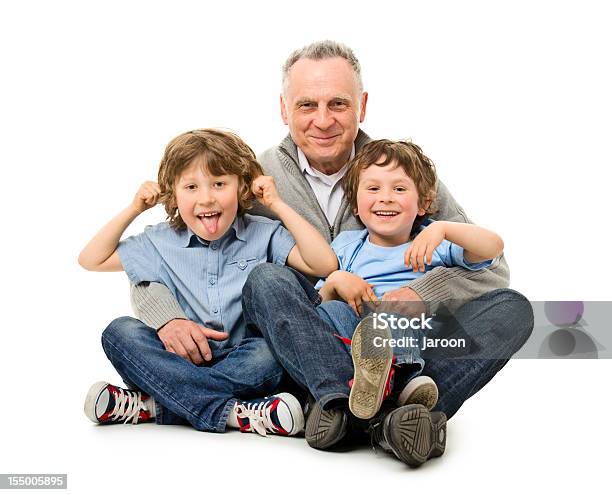 Kakek Bahagia Dengan Cucu Foto Stok - Unduh Gambar Sekarang - Latar ... Kakek Bahagia Dengan Cucu Foto Stok - Unduh Gambar Sekarang - Latar ...