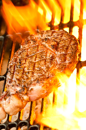 Ribeye 스테이크 그릴 화재 0명에 대한 스톡 사진 및 기타 이미지 0명 갈비 스테이크 겉만 태우기 Istock