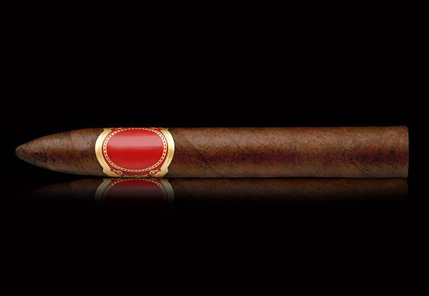 550+ Cigar Pictures | Download Free Images on Unsplash