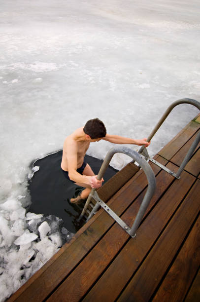Ice Swimming Pictures | Download Free Images on Unsplash