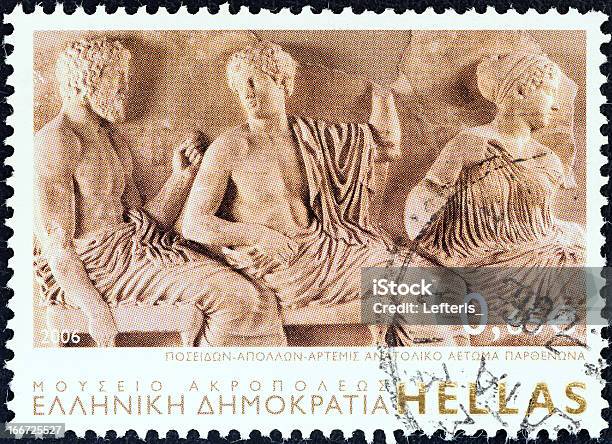 Greek Stamp Shows Gods Poseidon Apollo And Artemis Parthenon 照片檔及更多 三角楣