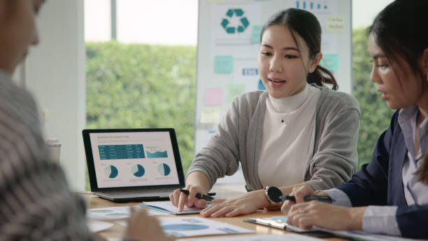 Transforming Ideas into Action: Designing Sustainability Reports ... Transforming Ideas into Action: Designing Sustainability Reports ...