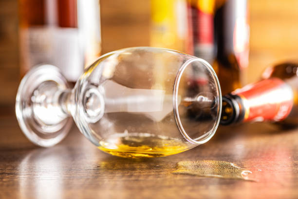 1800 Binge Drinking Party Fotografías De Stock Fotos E Imágenes Libres De Derechos Istock