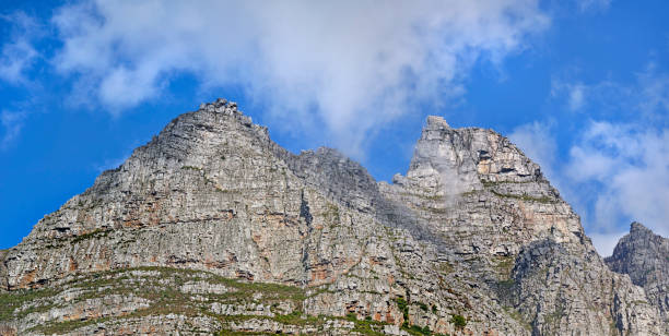 Free picture: Tall and sharp mountain cliffs in the valley of the souls ...