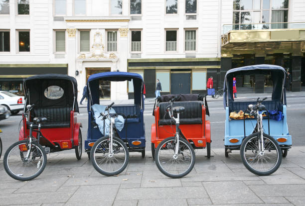 Becak Pictures | Download Free Images on Unsplash
