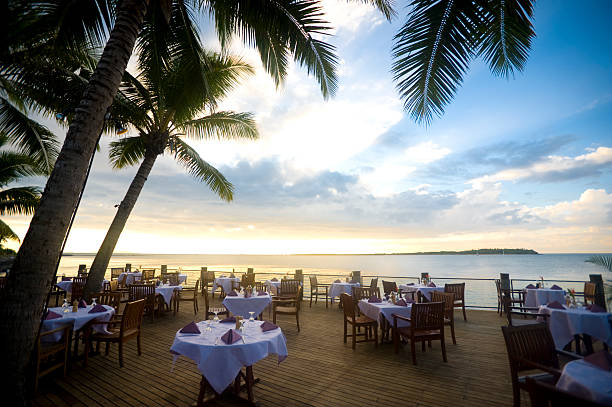 30,000+ Beach Restaurant Pictures | Download Free Images on Unsplash