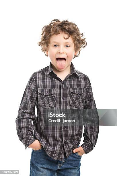 Potret Anak Kecil Berbaju Foto Stok - Unduh Gambar Sekarang - Anak ... Potret Anak Kecil Berbaju Foto Stok - Unduh Gambar Sekarang - Anak ...