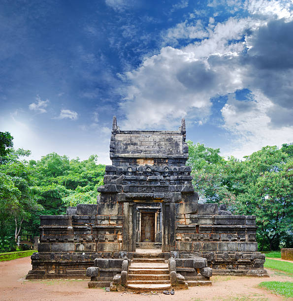 Nalanda Pictures | Download Free Images on Unsplash