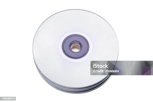 Cd 및 Dvd 디스크 흰색 바탕에 흰색 배경 0명에 대한 스톡 사진 및 기타 이미지 0명 개발 단일 객체 Istock