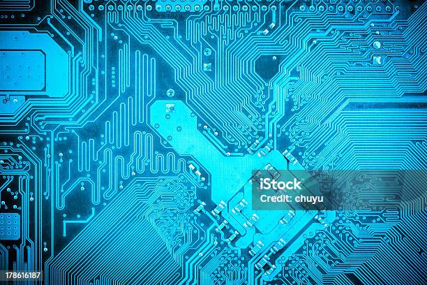 Circuit Board Background 照片檔及更多 主機板 照片 主機板 器材 技術 Istock