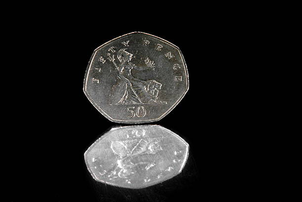 250+ Moneda De Cincuenta Peniques Fotos Fotografías de stock, fotos e ... 250+ Moneda De Cincuenta Peniques Fotos Fotografías de stock, fotos e ...