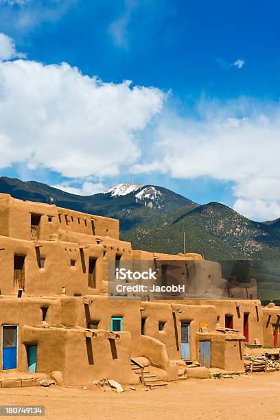 Adobe 건축양상 뉴멕시코에 대한 스톡 사진 및 기타 이미지 뉴멕시코 타오스 유명한 장소 Istock