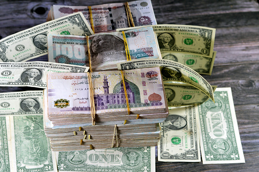 Tumpukan Uang Kertas Mesir Uang Kertas Tagihan Egp Le Ribuan Pounds ... Tumpukan Uang Kertas Mesir Uang Kertas Tagihan Egp Le Ribuan Pounds ...