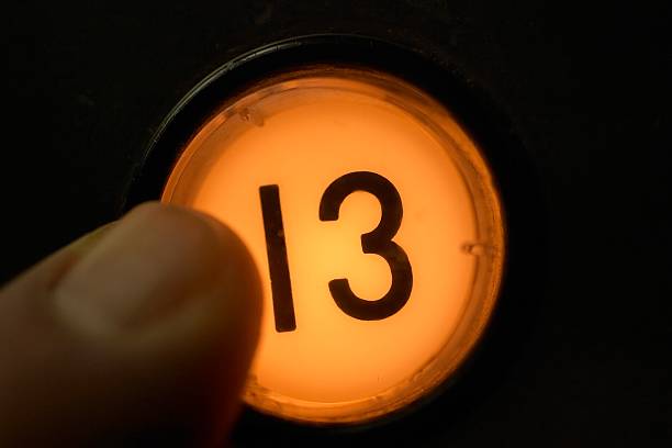 12 800+ Chiffre 13 Photos, taleaux et images libre de droits - iStock 12 800+ Chiffre 13 Photos, taleaux et images libre de droits - iStock