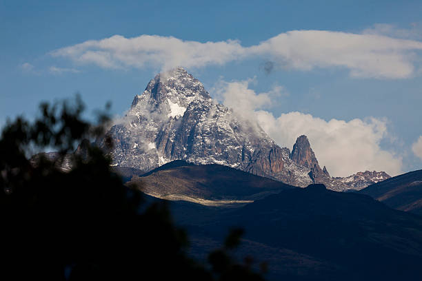 Mount Kenya Pictures | Download Free Images on Unsplash