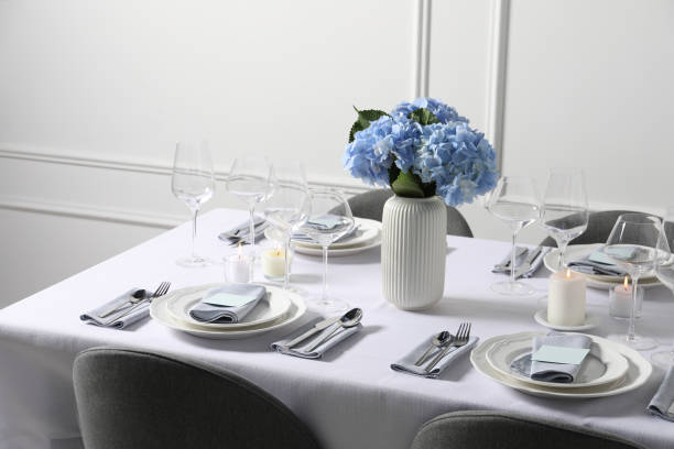 Free picture: A table set for an elegant, semi-formal dinner in a cozy ...