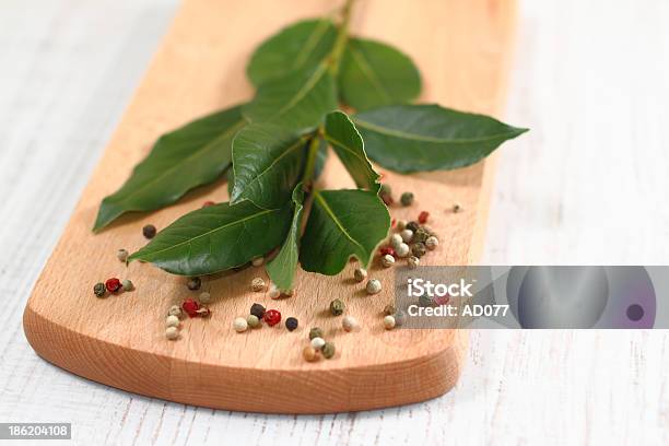 Laurel 월계수 및 단고추 0명에 대한 스톡 사진 및 기타 이미지 0명 개체 그룹 건강관리와 의술 Istock