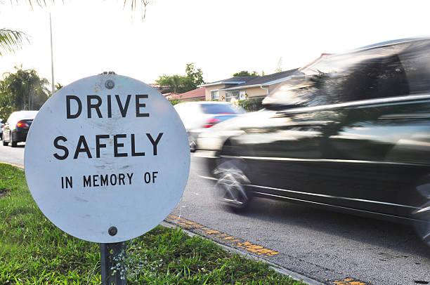 Road Side Memorial Pictures | Download Free Images on Unsplash