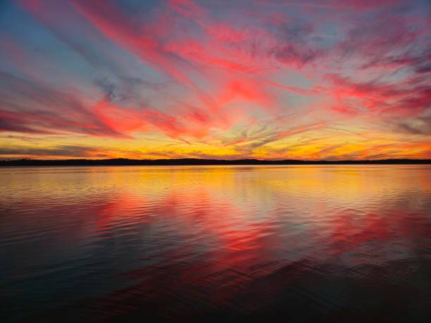 Free picture: water, dusk, red sky, dawn, reflection, lake, sunset, sky ...