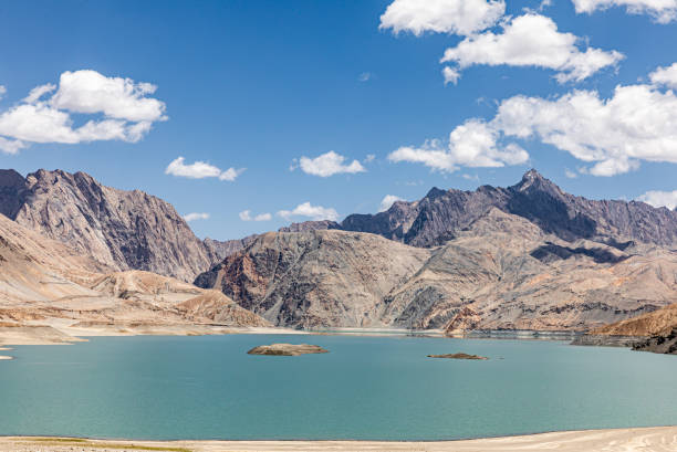Free picture: Majestic lake landscape at high altitude plateau in south ...