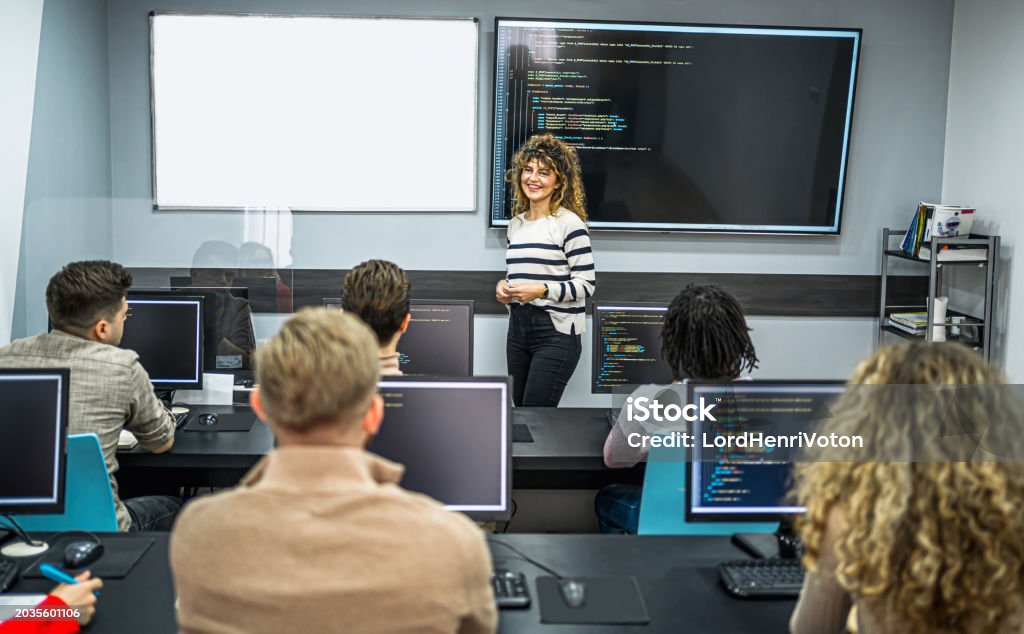 Group Of People Learning Computer Programming Stock Photo - Download ... Group Of People Learning Computer Programming Stock Photo - Download ...