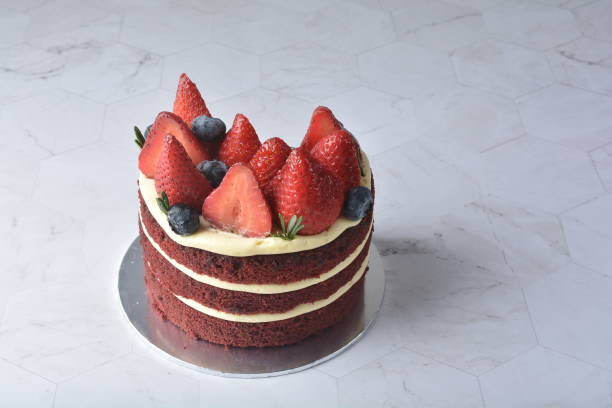 26800 Tortas De Cumpleaños Rojas Fotografías De Stock Fotos E